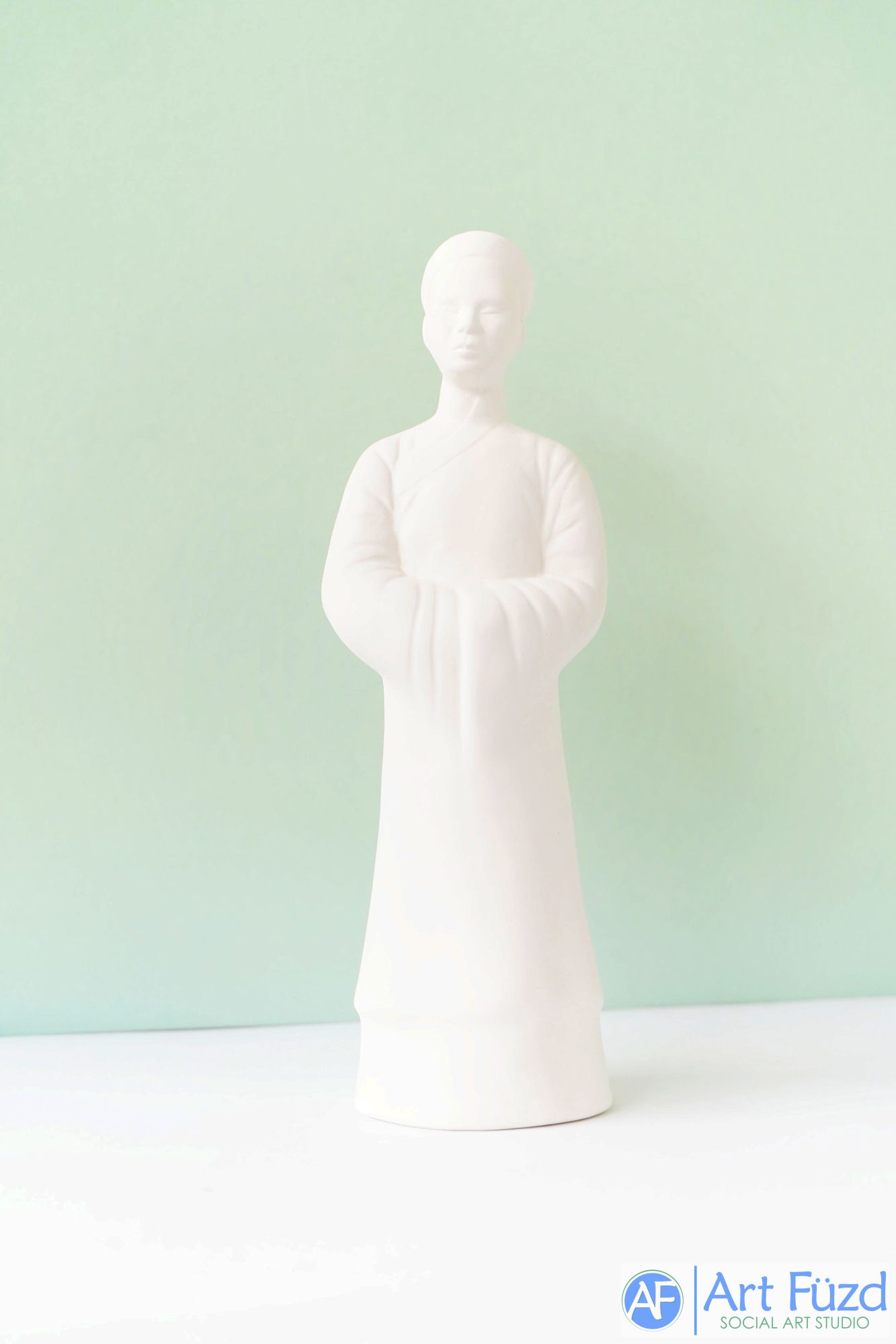 Tall Chinese Man – Art Füzd